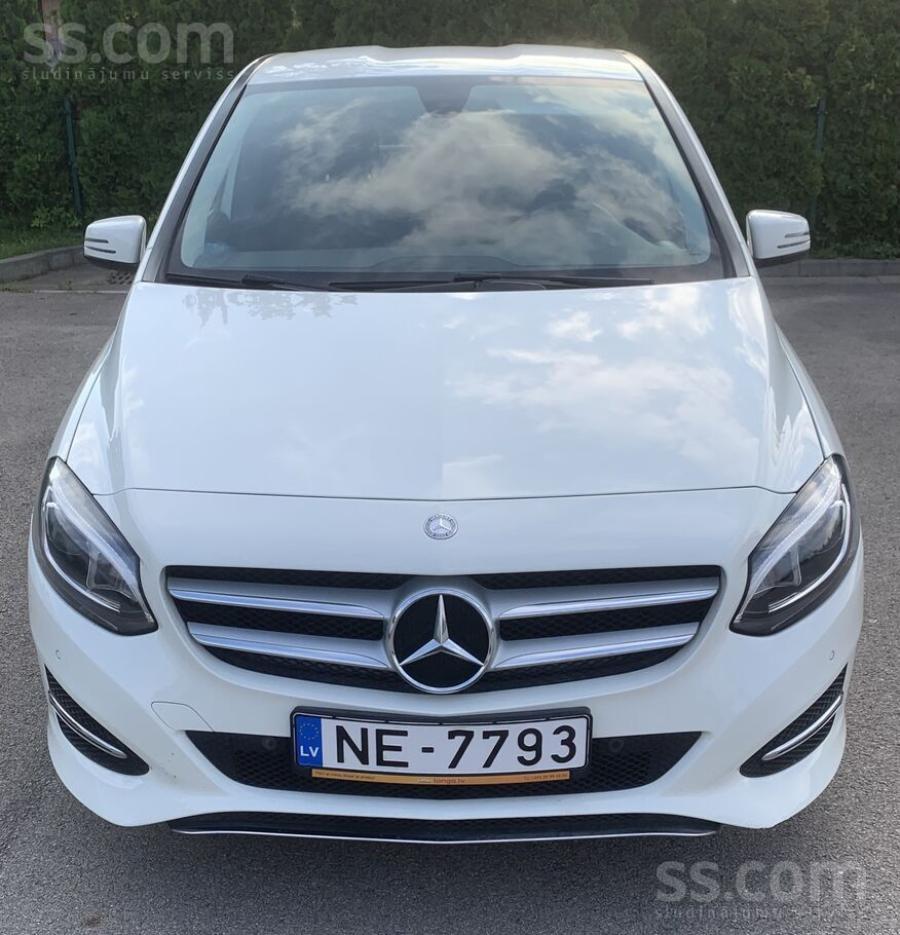 Balts Mercedes-Benz B 180 2015 Rīga, ar dzinēja tilpumu 1.50 L un nobraukumu 160 tūkst. km par 8750 €, foto 1 vietnē AUTOMOTO.COM.LV