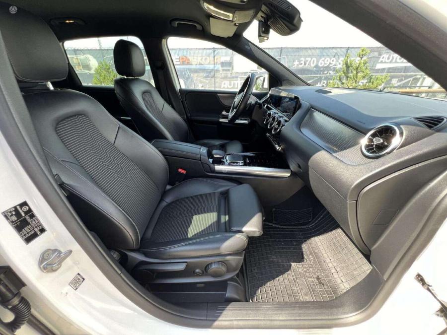 White Mercedes-Benz B 180 2019 in Siauliai, with an engine capacity of 1.50 L and mileage of 189 thousand km for 14900 €, photo 27 on AUTOMOTO.COM.LV