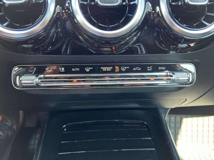 Balts Mercedes-Benz B 180 2019 Šauļi, ar dzinēja tilpumu 1.50 L un nobraukumu 195 tūkst. km par 14900 €, foto 21 vietnē AUTOMOTO.COM.LV