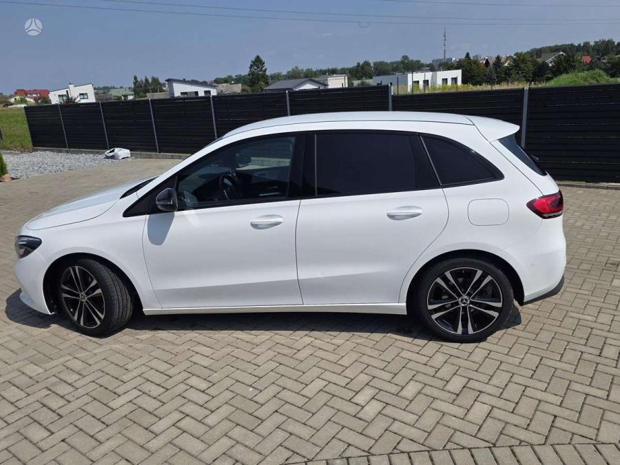 Balts Mercedes-Benz B 180 2019 Viļņa, ar dzinēja tilpumu 1.80 L un nobraukumu 42 tūkst. km par 16500 €, foto 7 vietnē AUTOMOTO.COM.LV