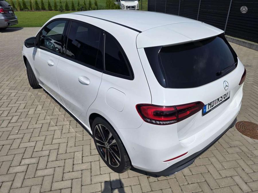 Balts Mercedes-Benz B 180 2019 Viļņa, ar dzinēja tilpumu 1.80 L un nobraukumu 42 tūkst. km par 16500 €, foto 12 vietnē AUTOMOTO.COM.LV