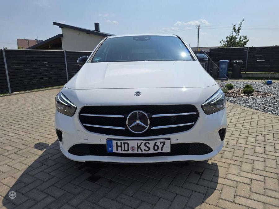 Balts Mercedes-Benz B 180 2019 Viļņa, ar dzinēja tilpumu 1.80 L un nobraukumu 42 tūkst. km par 16500 €, foto 14 vietnē AUTOMOTO.COM.LV