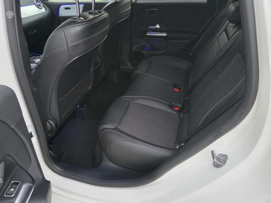 Balts Mercedes-Benz B 180 2019 Viļņa, ar dzinēja tilpumu 1.80 L un nobraukumu 42 tūkst. km par 16500 €, foto 19 vietnē AUTOMOTO.COM.LV