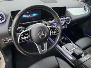 Balts Mercedes-Benz B 180 2019 Viļņa, ar dzinēja tilpumu 1.80 L un nobraukumu 42 tūkst. km par 16500 €, foto 32 vietnē AUTOMOTO.COM.LV