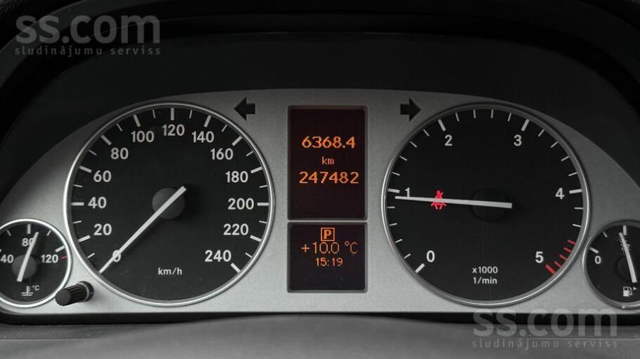 Balts Mercedes-Benz B 180 2011 Rīga, ar dzinēja tilpumu 2.00 L un nobraukumu 247 tūkst. km par 3750 €, foto 13 vietnē AUTOMOTO.COM.LV