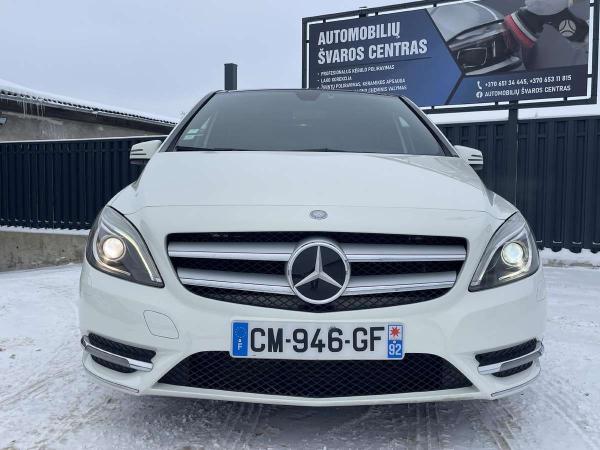 Balts Mercedes-Benz B 180 2012 Tauragė, ar dzinēja tilpumu 1.80 L un nobraukumu 280 tūkst. km par 5700 €, foto 2 vietnē AUTOMOTO.COM.LV