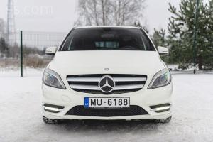 Balts Mercedes-Benz B 180 2013 Rīga, ar dzinēja tilpumu 1.80 L un nobraukumu 221 tūkst. km par 6990 €, foto 2 vietnē AUTOMOTO.COM.LV