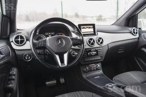 Balts Mercedes-Benz B 180 2013 Rīga, ar dzinēja tilpumu 1.80 L un nobraukumu 221 tūkst. km par 6990 €, foto 7 vietnē AUTOMOTO.COM.LV