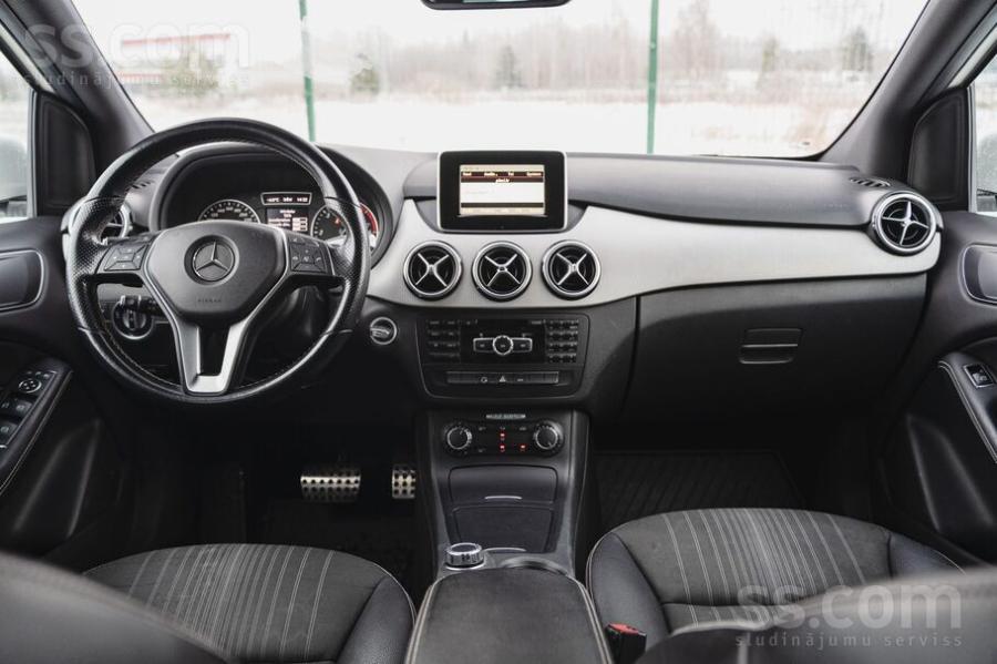 Balts Mercedes-Benz B 180 2013 Rīga, ar dzinēja tilpumu 1.80 L un nobraukumu 221 tūkst. km par 6990 €, foto 10 vietnē AUTOMOTO.COM.LV