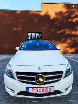 White Mercedes-Benz B 180 2013 in Kaisiadorys, with an engine capacity of 1.80 L and mileage of 276 thousand km for 5650 €, photo 26 on AUTOMOTO.COM.LV