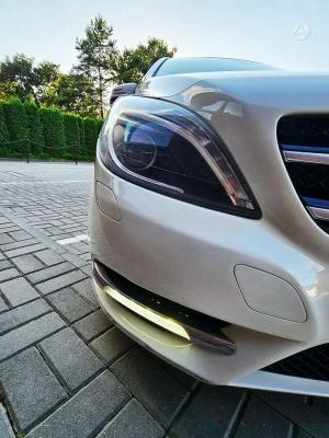 White Mercedes-Benz B 180 2013 in Kaisiadorys, with an engine capacity of 1.80 L and mileage of 276 thousand km for 5650 €, photo 33 on AUTOMOTO.COM.LV