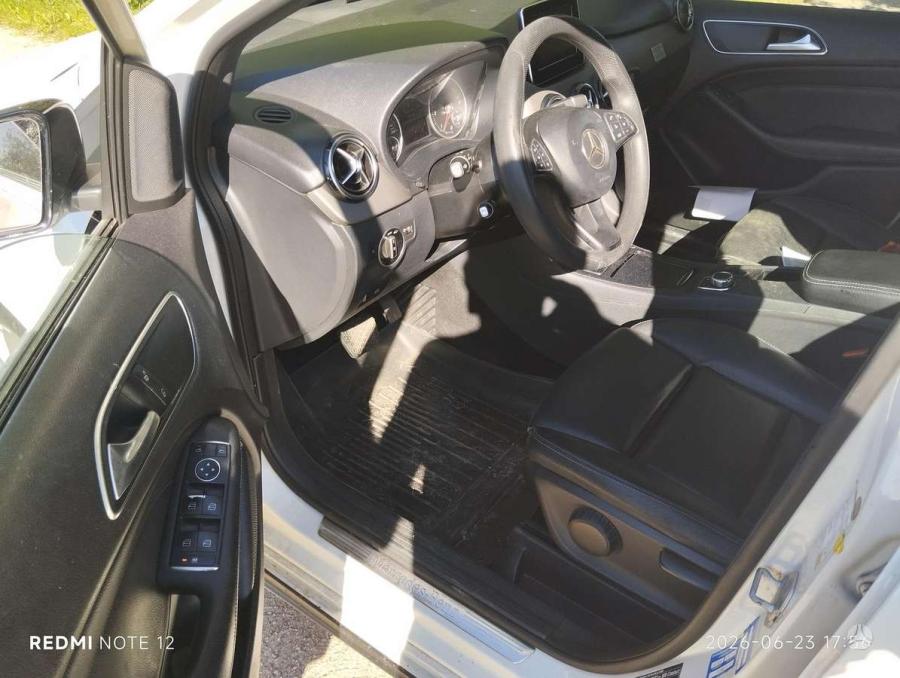Balts Mercedes-Benz B 180 2016 Kelmė, ar dzinēja tilpumu 1.50 L un nobraukumu 380 tūkst. km par 3950 €, foto 8 vietnē AUTOMOTO.COM.LV