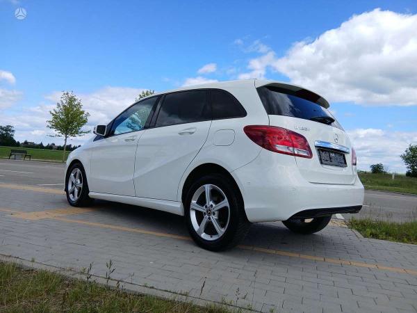 Balts Mercedes-Benz B 180 2016 Marijampole, ar dzinēja tilpumu 1.50 L un nobraukumu 229 tūkst. km par 7450 €, foto 2 vietnē AUTOMOTO.COM.LV