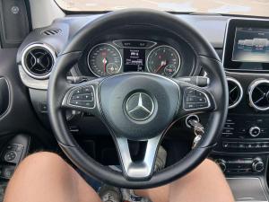 Balts Mercedes-Benz B 180 2016 Marijampole, ar dzinēja tilpumu 1.50 L un nobraukumu 229 tūkst. km par 7450 €, foto 36 vietnē AUTOMOTO.COM.LV