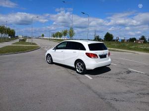 White Mercedes-Benz B 180 2016 in Marijampole, with an engine capacity of 1.50 L and mileage of 229 thousand km for 7650 €, photo 3 on AUTOMOTO.COM.LV