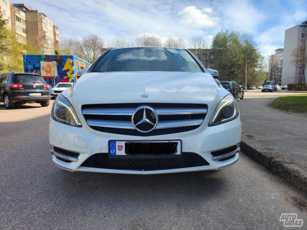 Balts Mercedes-Benz B 180 2012 Kauņa, ar dzinēja tilpumu 1.80 L un nobraukumu 330 tūkst. km par 6000 €, foto 2 vietnē AUTOMOTO.COM.LV