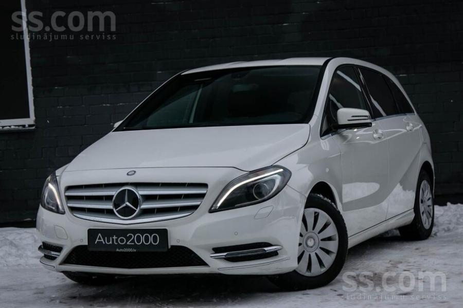 White Mercedes-Benz B 180 2013 in Tukums, with an engine capacity of 2.00 L and mileage of 275 thousand km for 8490 €, photo 2 on AUTOMOTO.COM.LV