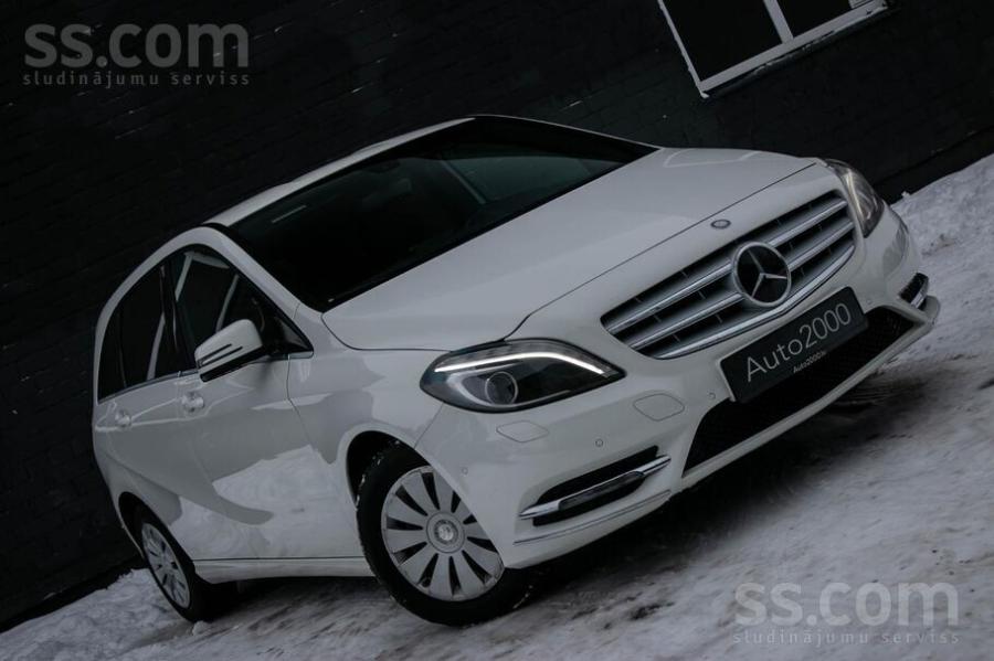 White Mercedes-Benz B 180 2013 in Tukums, with an engine capacity of 2.00 L and mileage of 275 thousand km for 8490 €, photo 3 on AUTOMOTO.COM.LV