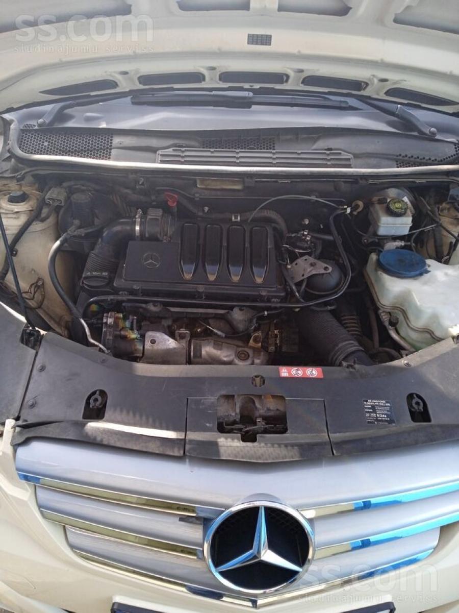 Dzeltens Mercedes-Benz B 180 2011 Rīga, ar dzinēja tilpumu 1.80 L un nobraukumu 365 tūkst. km par 3300 €, foto 9 vietnē AUTOMOTO.COM.LV