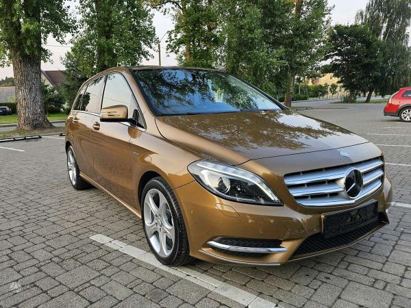 Dzeltens Mercedes-Benz B 180 2012 Kelmė, ar dzinēja tilpumu 1.80 L un nobraukumu 243 tūkst. km par 5300 €, foto 1 vietnē AUTOMOTO.COM.LV