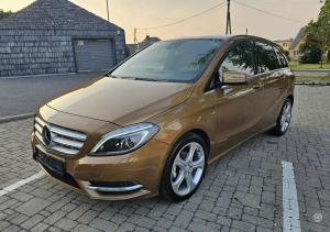Yellow Mercedes-Benz B 180 2012 in Kelme, with an engine capacity of 1.80 L and mileage of 243 thousand km for 5300 €, photo 3 on AUTOMOTO.COM.LV