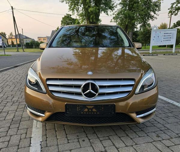 Dzeltens Mercedes-Benz B 180 2012 Kelmė, ar dzinēja tilpumu 1.80 L un nobraukumu 243 tūkst. km par 5300 €, foto 7 vietnē AUTOMOTO.COM.LV