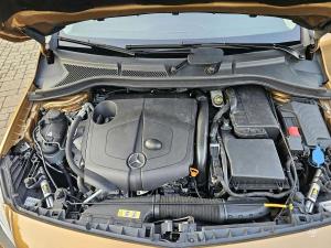Yellow Mercedes-Benz B 180 2012 in Kelme, with an engine capacity of 1.80 L and mileage of 243 thousand km for 5300 €, photo 13 on AUTOMOTO.COM.LV
