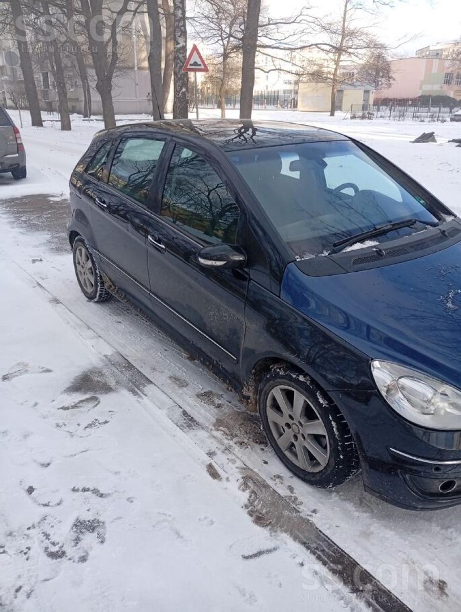 Melns Mercedes-Benz B 200 2006 Rīga, ar dzinēja tilpumu 2.00 L un nobraukumu 240 tūkst. km par 1700 €, foto 3 vietnē AUTOMOTO.COM.LV
