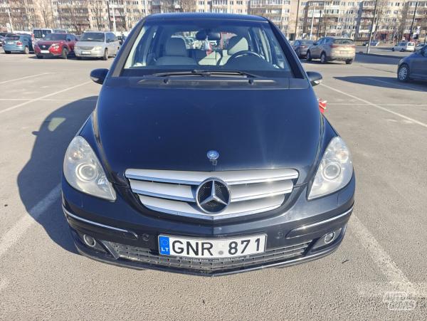 Black Mercedes-Benz B 200 2006 in Vilnius, with an engine capacity of 2.00 L and mileage of 285 thousand km for 2100 €, photo 1 on AUTOMOTO.COM.LV