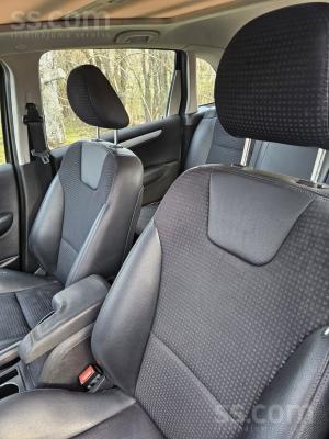 Melns Mercedes-Benz B 200 2006 Rīga, ar dzinēja tilpumu 2.00 L un nobraukumu 245 tūkst. km par 1600 €, foto 7 vietnē AUTOMOTO.COM.LV