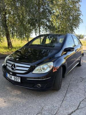 Melns Mercedes-Benz B 200 2006 Alīta, ar dzinēja tilpumu 1.99 L un nobraukumu 240 tūkst. km par 2600 €, foto 4 vietnē AUTOMOTO.COM.LV