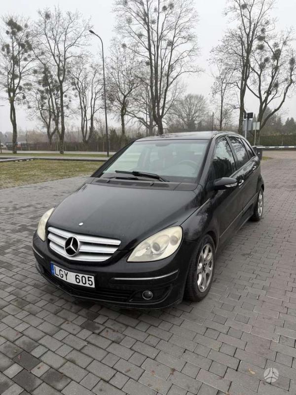 Black Mercedes-Benz B 200 2007 in Kaunas, with an engine capacity of 2.00 L and mileage of 245 thousand km for 1299 €, photo 1 on AUTOMOTO.COM.LV