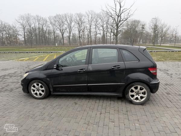 Melns Mercedes-Benz B 200 2007 Kauņa, ar dzinēja tilpumu 2.00 L un nobraukumu 245 tūkst. km par 1299 €, foto 4 vietnē AUTOMOTO.COM.LV