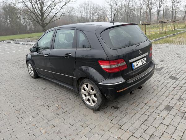Melns Mercedes-Benz B 200 2007 Kauņa, ar dzinēja tilpumu 2.00 L un nobraukumu 245 tūkst. km par 1299 €, foto 6 vietnē AUTOMOTO.COM.LV