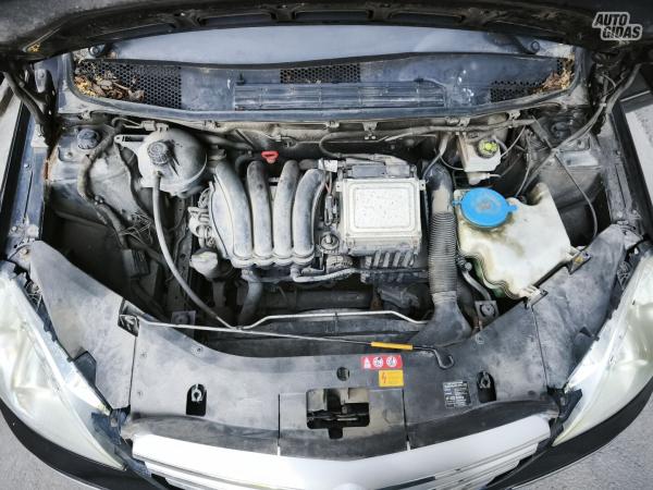 Black Mercedes-Benz B 200 2007 in Kaunas, with an engine capacity of 2.00 L and mileage of 240 thousand km for 999 €, photo 10 on AUTOMOTO.COM.LV