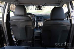 Black Mercedes-Benz B 200 2007 in Riga, with an engine capacity of 2.00 L and mileage of 237 thousand km for 2000 €, photo 11 on AUTOMOTO.COM.LV