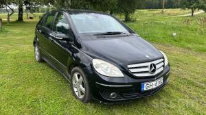 Melns Mercedes-Benz B 200 2007 Liepāja, ar dzinēja tilpumu 2.00 L un nobraukumu 229 tūkst. km par 1090 €, foto 1 vietnē AUTOMOTO.COM.LV