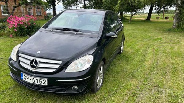 Melns Mercedes-Benz B 200 2007 Liepāja, ar dzinēja tilpumu 2.00 L un nobraukumu 229 tūkst. km par 1090 €, foto 2 vietnē AUTOMOTO.COM.LV