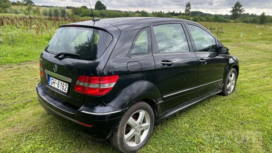 Melns Mercedes-Benz B 200 2007 Liepāja, ar dzinēja tilpumu 2.00 L un nobraukumu 229 tūkst. km par 1090 €, foto 5 vietnē AUTOMOTO.COM.LV