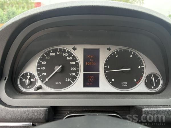 Melns Mercedes-Benz B 200 2007 Rīga, ar dzinēja tilpumu 2.00 L un nobraukumu 191 tūkst. km par 3250 €, foto 8 vietnē AUTOMOTO.COM.LV