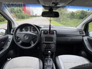 Black Mercedes-Benz B 200 2007 in Riga, with an engine capacity of 2.00 L and mileage of 191 thousand km for 3150 €, photo 7 on AUTOMOTO.COM.LV