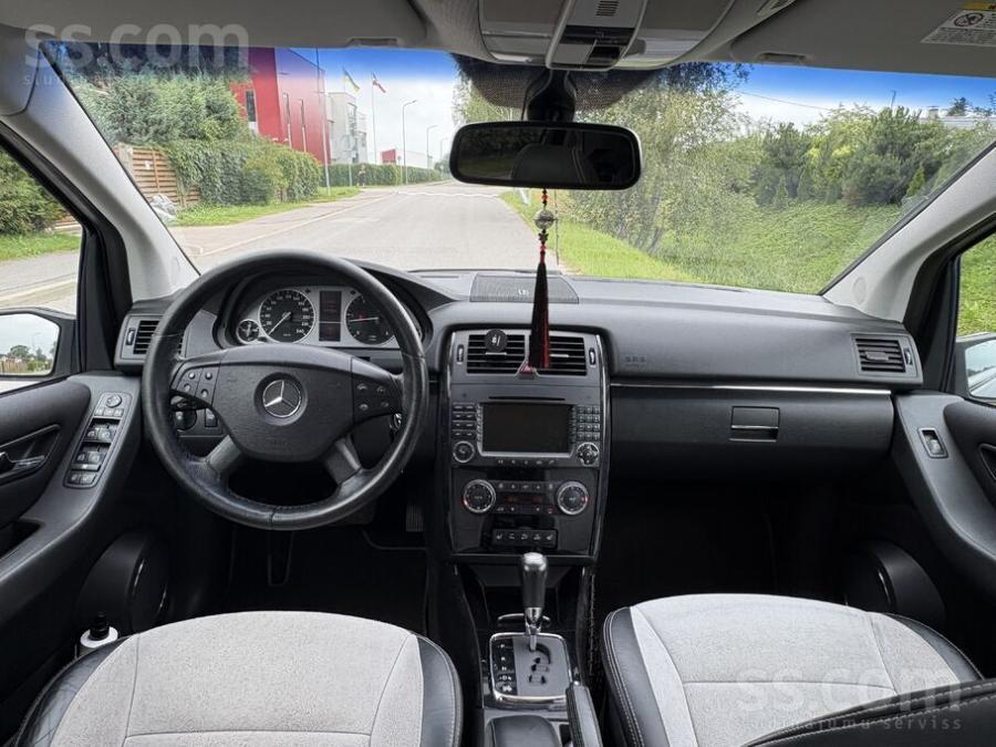 Black Mercedes-Benz B 200 2007 in Riga, with an engine capacity of 2.00 L and mileage of 191 thousand km for 3150 €, photo 7 on AUTOMOTO.COM.LV
