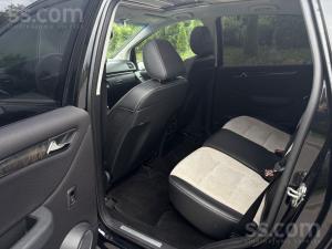Black Mercedes-Benz B 200 2007 in Riga, with an engine capacity of 2.00 L and mileage of 191 thousand km for 3150 €, photo 8 on AUTOMOTO.COM.LV