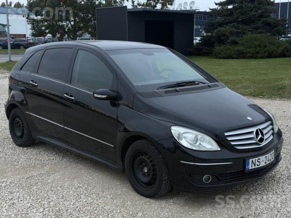 Мерседес Б 200 2007 в Рига на AUTOMOTO.COM.LV Черный Мерседес Б 200 2007 в Рига, объемом двигателя 2.00 л и пробегом 347 тыс. км за 620 €, фото 6 на AUTOMOTO.COM.LV