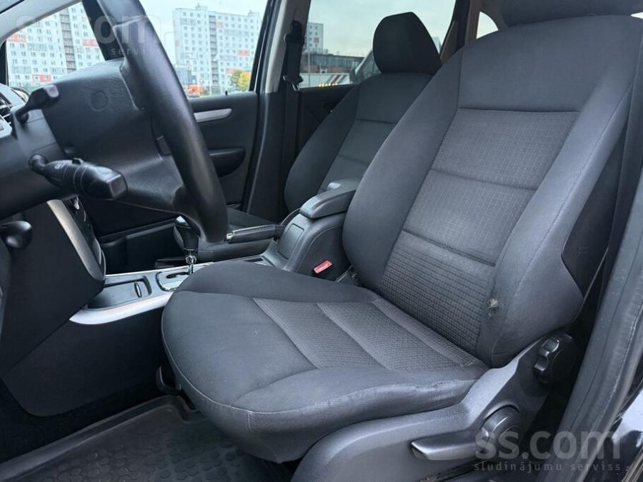 Black Mercedes-Benz B 200 2007 in Riga, with an engine capacity of 2.00 L and mileage of 347 thousand km for 620 €, photo 9 on AUTOMOTO.COM.LV