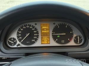 Black Mercedes-Benz B 200 2007 in Riga, with an engine capacity of 2.00 L and mileage of 347 thousand km for 620 €, photo 11 on AUTOMOTO.COM.LV