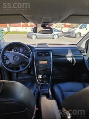 Melns Mercedes-Benz B 200 2008 Rīga, ar dzinēja tilpumu 2.00 L un nobraukumu 271 tūkst. km par 2900 €, foto 4 vietnē AUTOMOTO.COM.LV