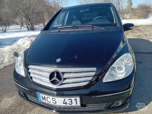 Melns Mercedes-Benz B 200 2008 Viļņa, ar dzinēja tilpumu 2.00 L un nobraukumu 288 tūkst. km par 2700 €, foto  vietnē AUTOMOTO.COM.LV