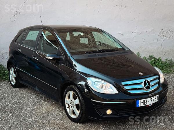 Black Mercedes-Benz B 200 2008 in Riga, with an engine capacity of 2.00 L and mileage of 315 thousand km for 1790 €, photo 2 on AUTOMOTO.COM.LV