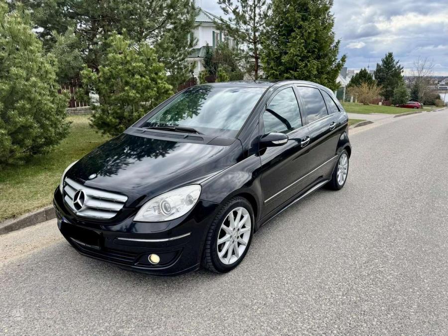 Melns Mercedes-Benz B 200 2008 Viļņa, ar dzinēja tilpumu 2.00 L un nobraukumu 301 tūkst. km par 3490 €, foto 1 vietnē AUTOMOTO.COM.LV